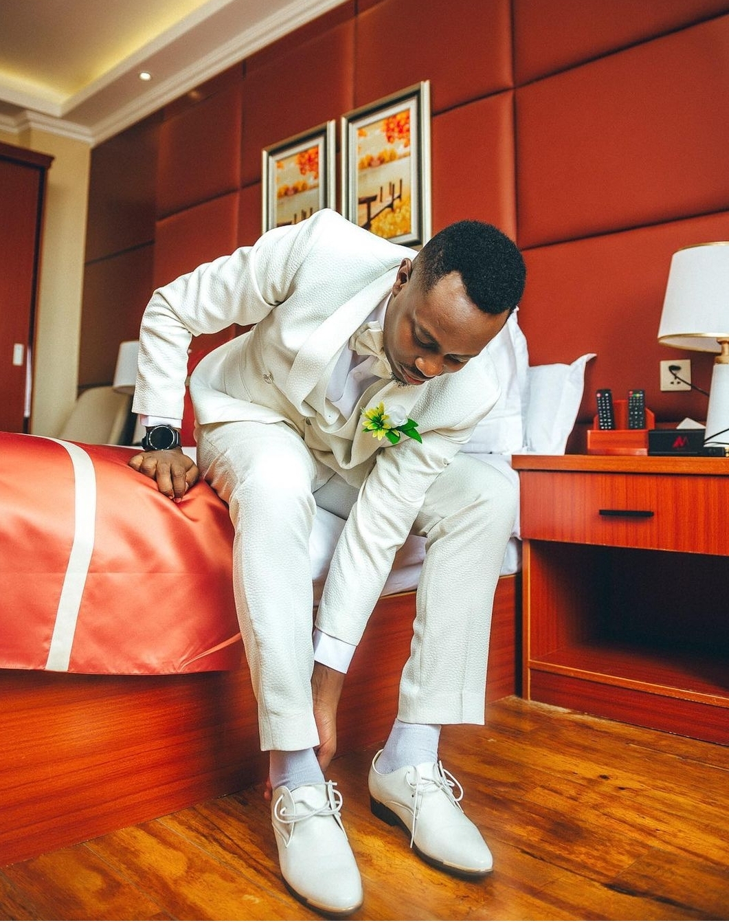 Ngwino dutahe ubukwe bwa Yves 'Victorious' na Ingrid (…)